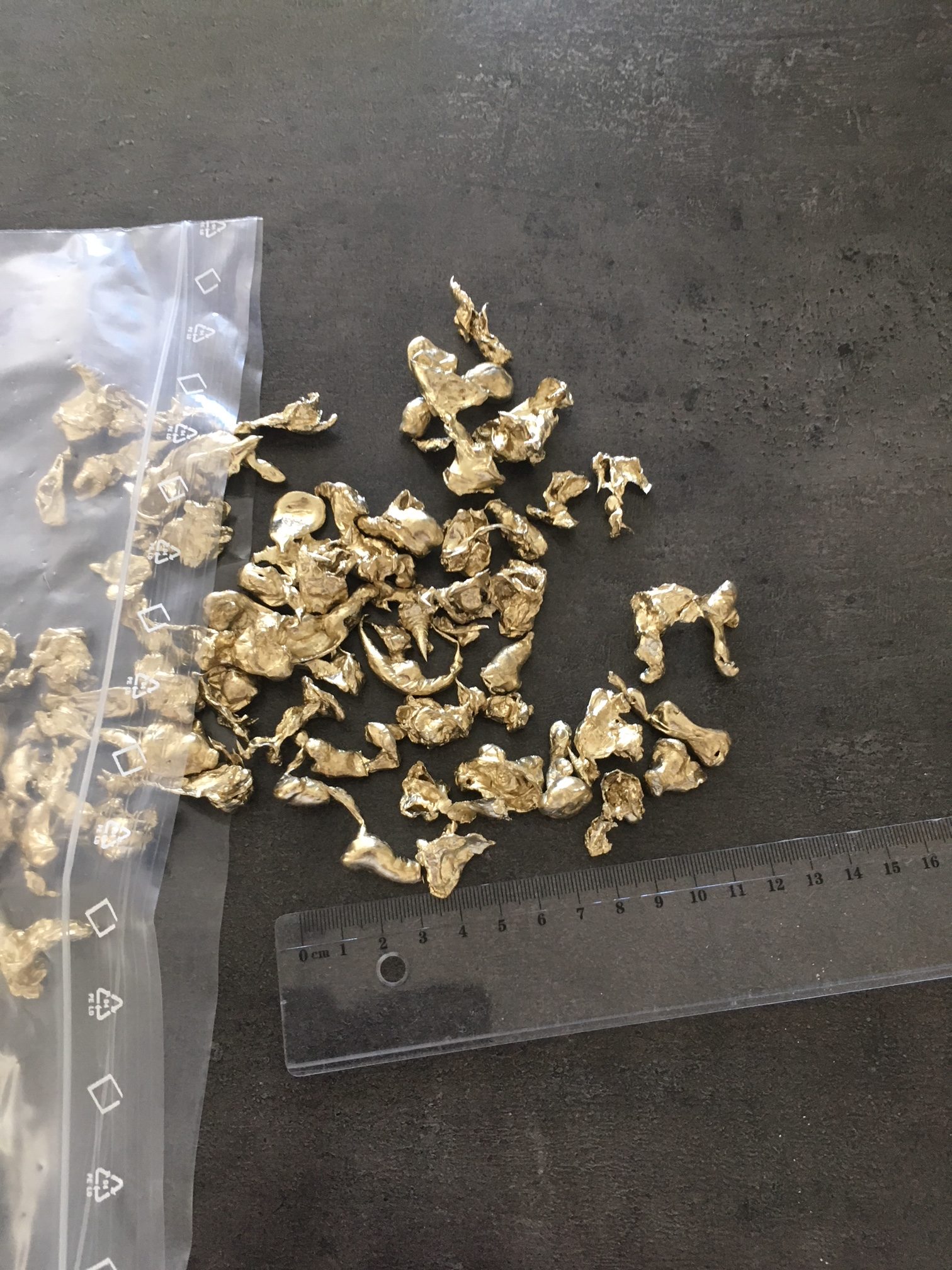 PEPITE METAL DORE – SPECIAL TERRAZZO 8-12MM | JardinHabitatConstruction