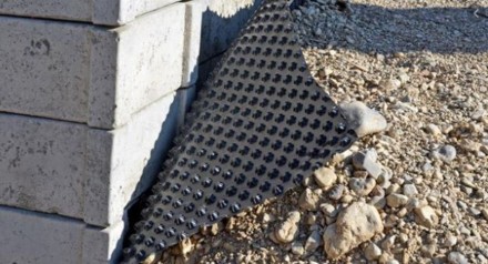 PROTECTION DE SOUBASSEMENT 2,00X20ML | JardinHabitatConstruction
